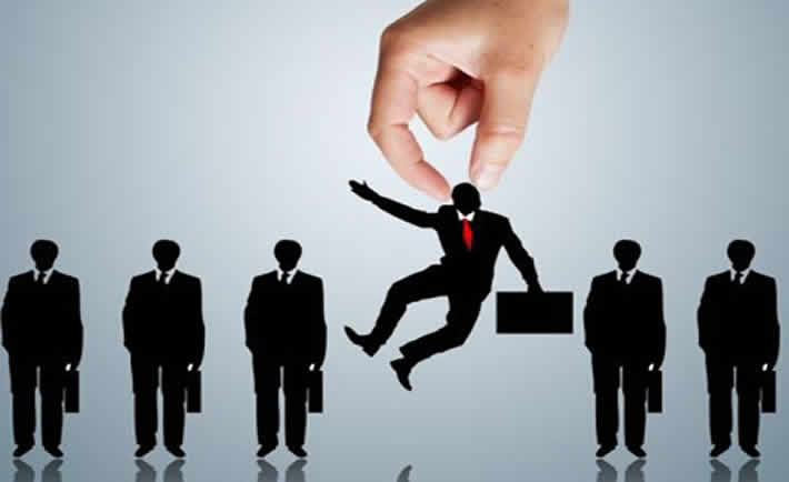Cuidado con el recorte de personal | Agenda Godinez